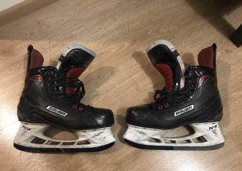 Коньки Bauer X700