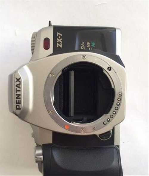 Пленочный фотоаппарат Pentax ZX-7