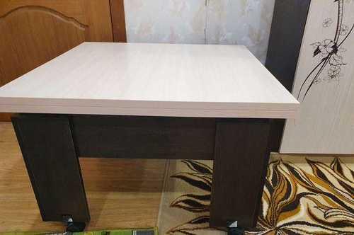 Стол-трансформер журнальный