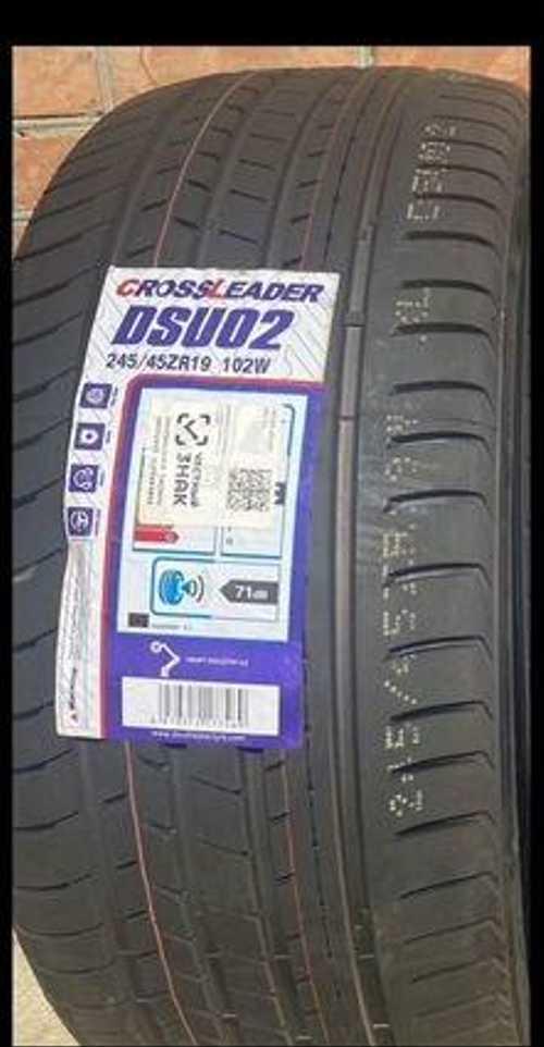 CrossLeader DSU02 245/45 R19