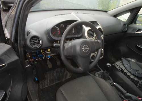 Торпедо Opel Corsa D Опель Корса Д 2008 оригинал б