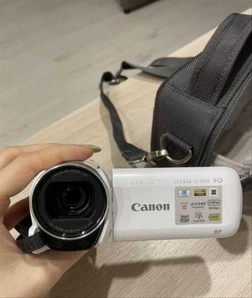 Видеокамера Canon legria HF R806