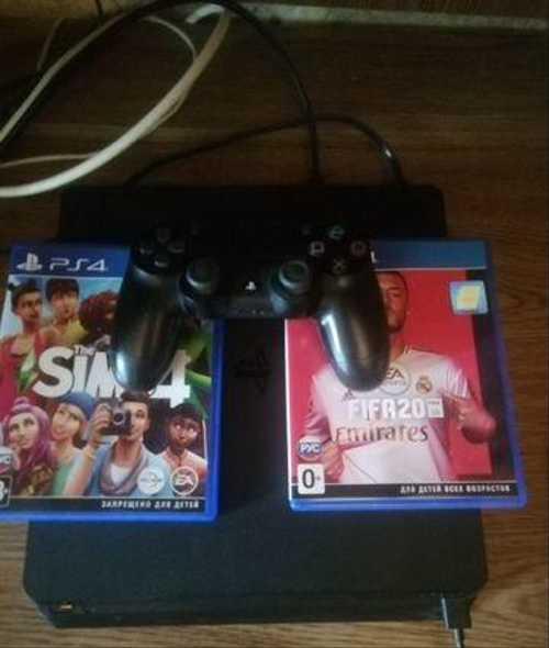 Sony PS4+2диска