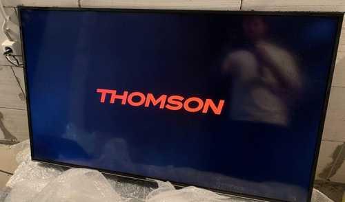 55" (140 см) Телевизор LED Thomson T55FSE1170