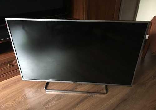 Продам телевизор Panasonic TX-42ASR750 42" с 3D