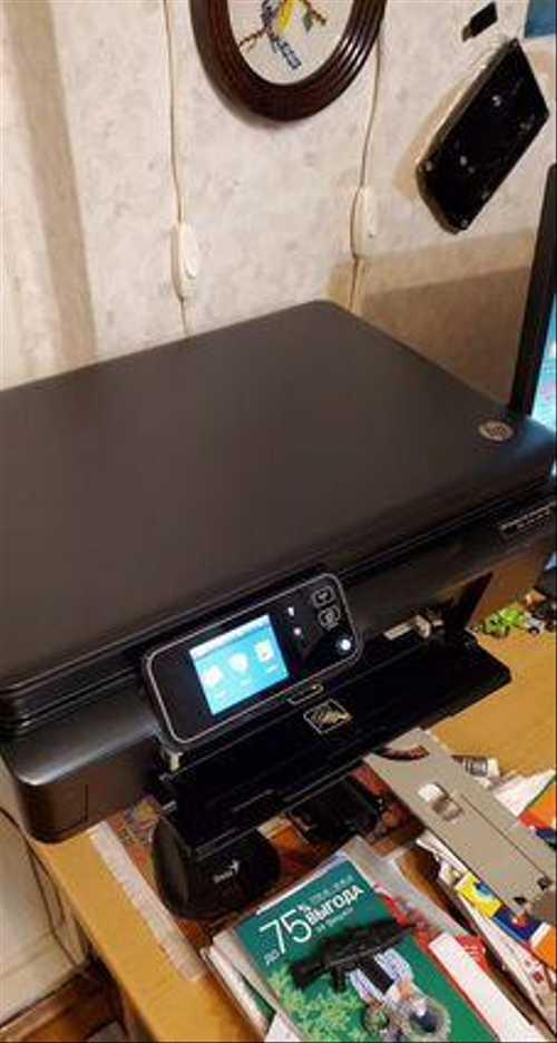 Мфу HP Deskjet 5525 б\у не печатает чёрным