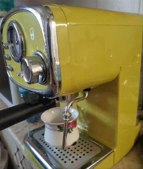 Кофеварка рожковая Oursson