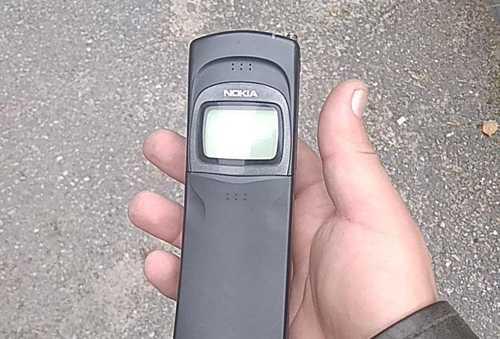 Nokia 8810