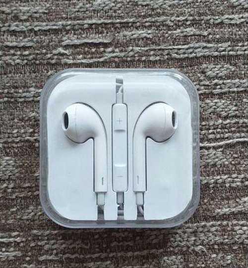 Наушники airpods