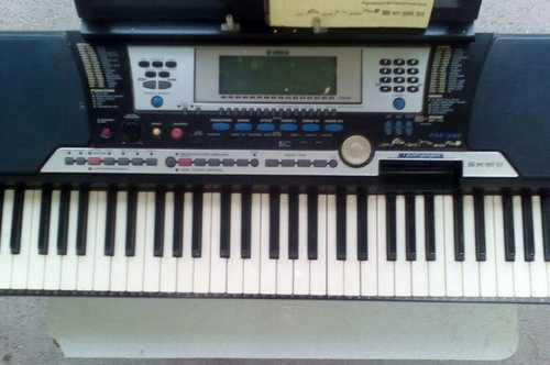 Продаю синтезатор yamaha PSR 540