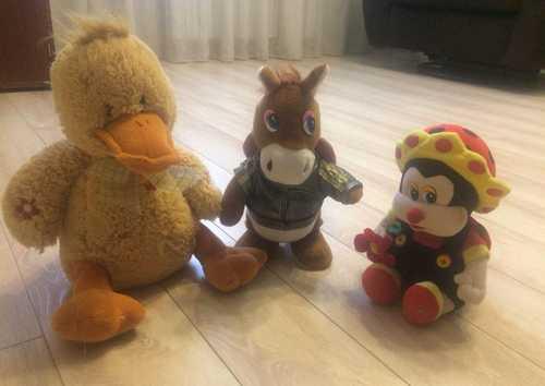 Развивающие мягкие музыкальные игрушки