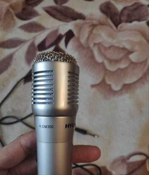 Микрофон Hyundai H-DM 300