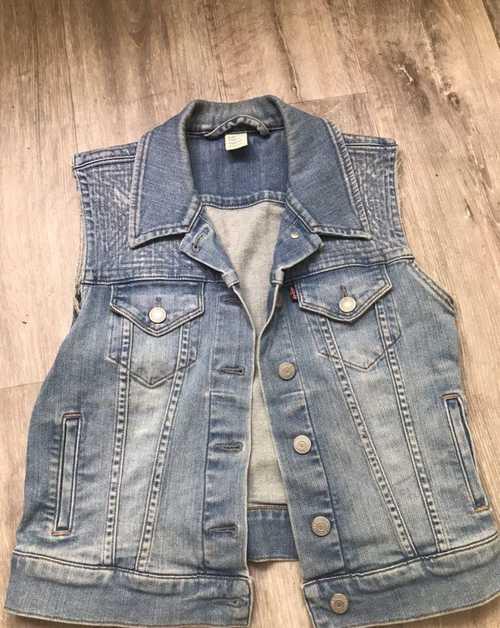Жилетка Levi's