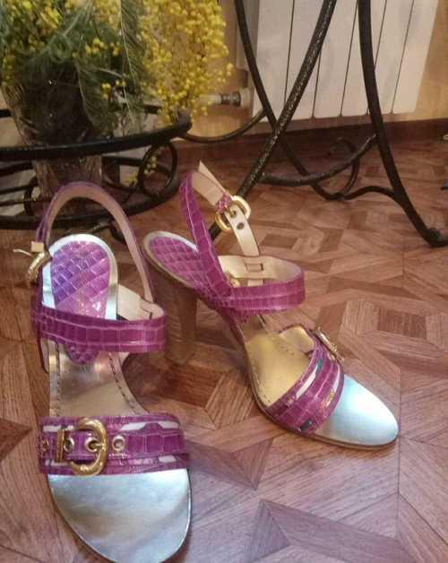 Босоножки casadei