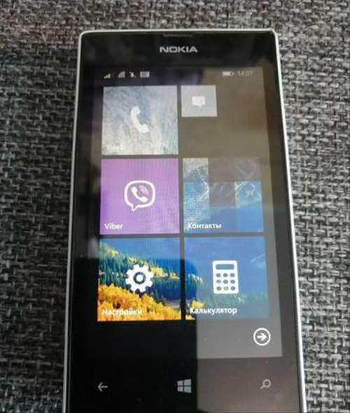 Смартфон Nokia Lumia 525