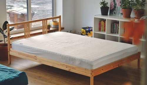 Кровать IKEA 140х200 с матрасом