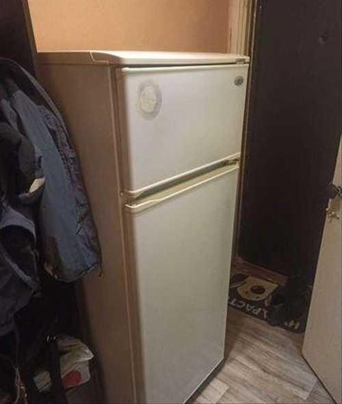 Холодильник атлант бу kshd 256