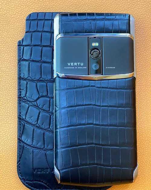 Vertu New Signature Touch Alligator