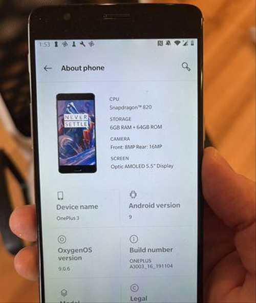 OnePlus 3 с бамбуковыми чехлом