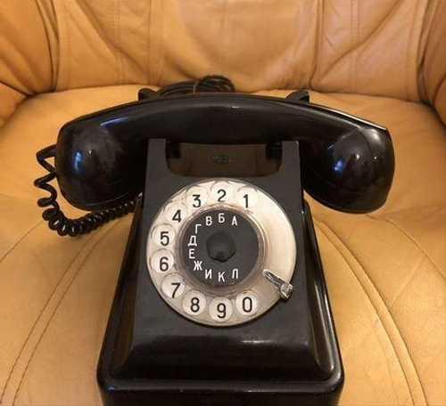 Старый телефон