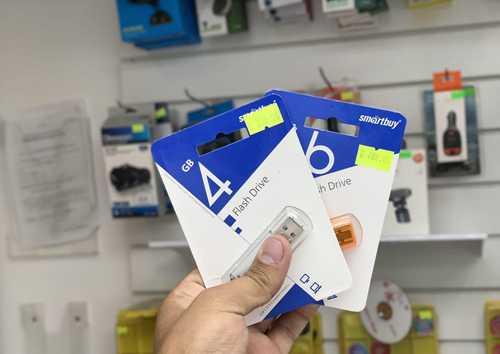 Флешкарта Smartbuy 4GB