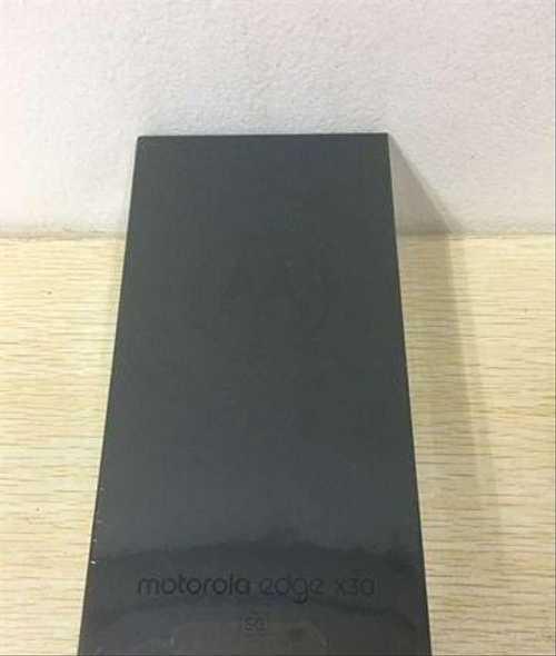 Motorola X30 12/256