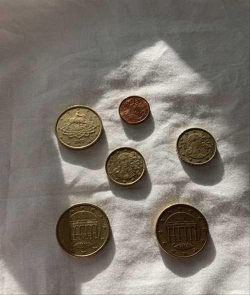Продам монеты центы