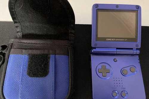 Game Boy Advance SP + 14 картриджей (86 игр)
