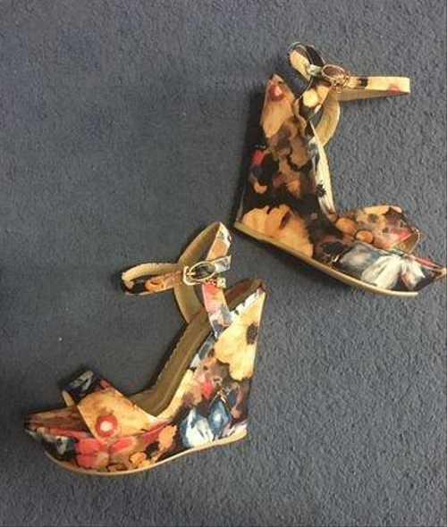 Босоножки