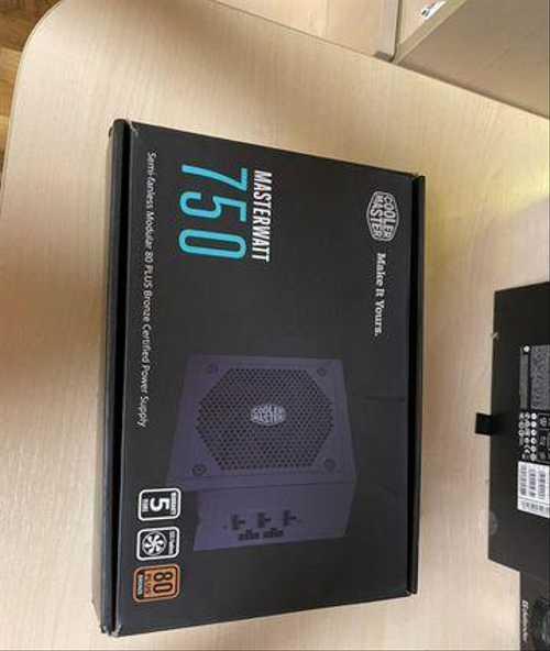 Блок питания Cooler Master MasterWatt 750 MPX-7501