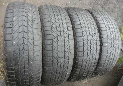 Firestone 215 / 70 R16 Комплект