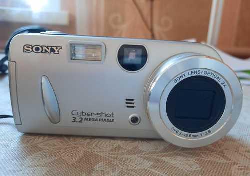 Фотоаппарат Sony Cyber-shot DSC-P72