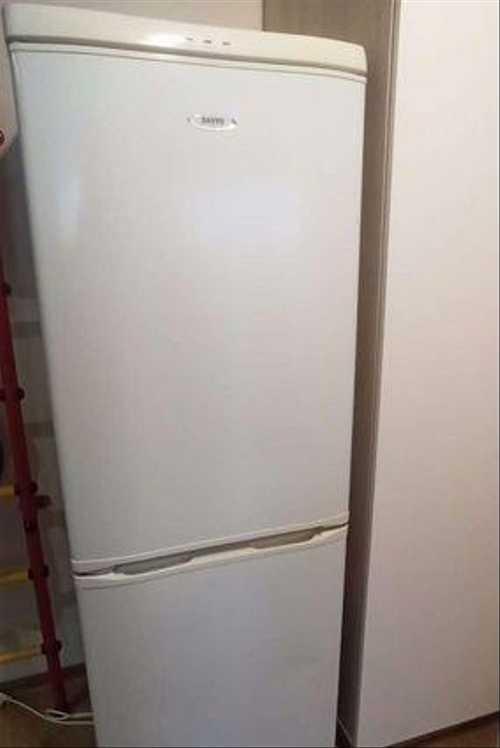Холодильник Sanyo