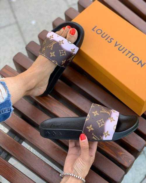 Шлепанцы Louis Vuitton