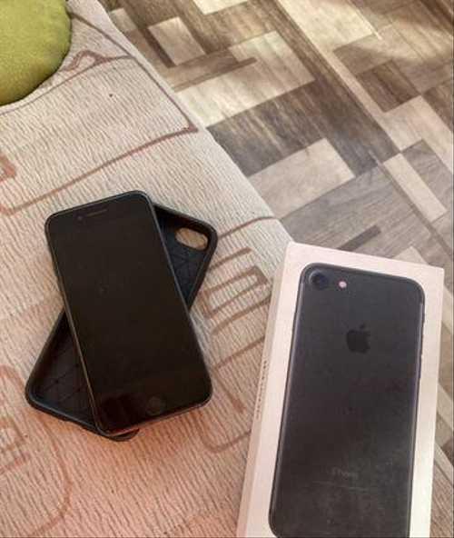 Телефон iPhone 7 128gb