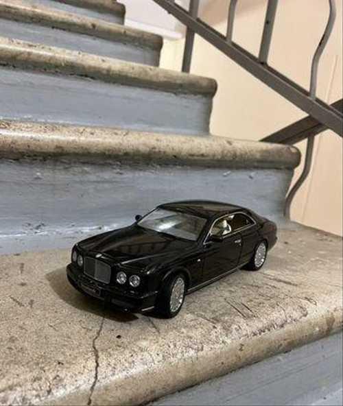 Bentley brooklands 1:18