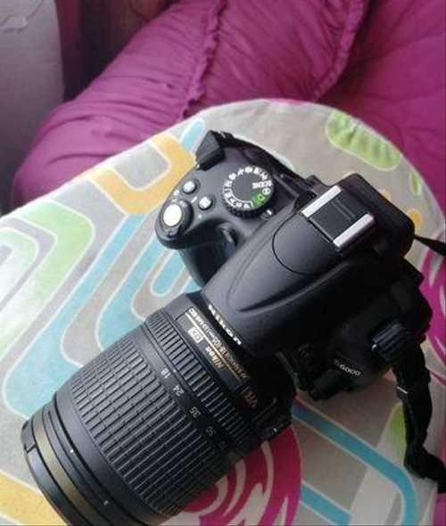 Зеркальный фотоаппарат nikond5000
