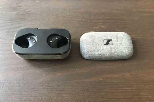 Кейс Sennheiser Momentum True Wireless