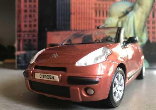 Модель авто Citroen C3 Pluriel 1/24. Maisto