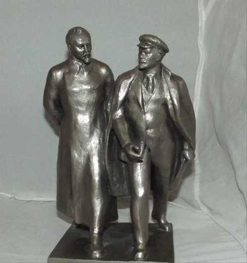 Скульптура Ленин и Дзержинский. СССР, Нач. 1970-х