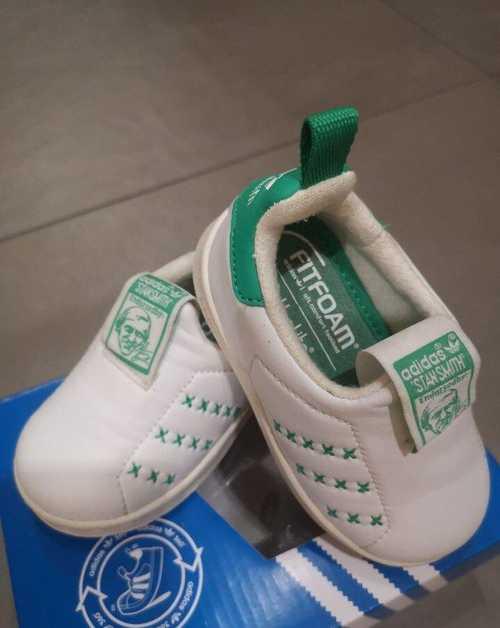 Кроссовки Adidas