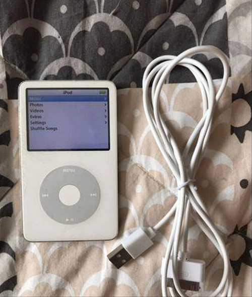 iPod classic 5th generation White