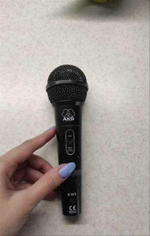 Микрофон AKG с кабелем D 72 S