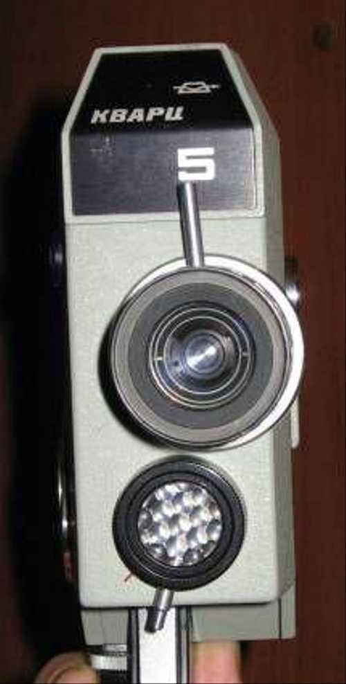 Киноаппарат (кинокамера, видеокамера) Кварц-5