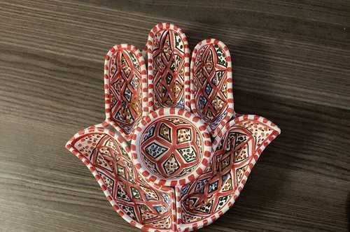 Рука фатимы тарелка менажница керамика тунис