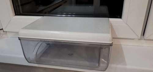 Контейнер от холодильника пластиковый с крышкой