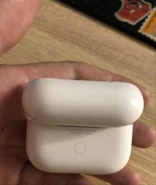 Сломался кейс для airpods