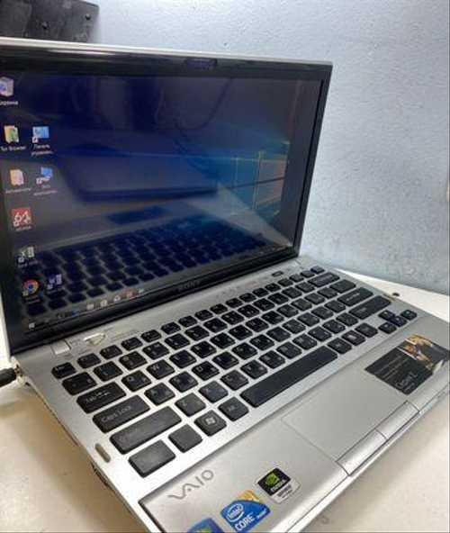 Ноутбук sony vaio vpcz1