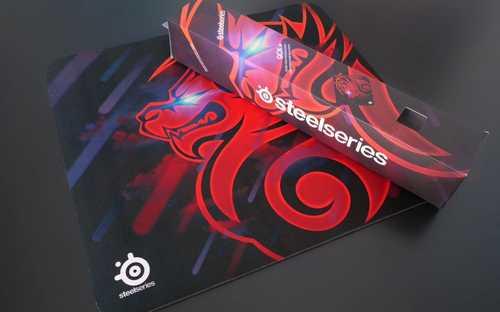SteelSeries QcK+ Tyloo Team Edition