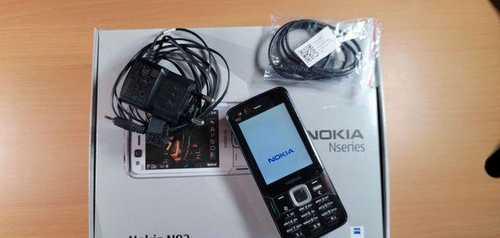 Телефон Nokia N82